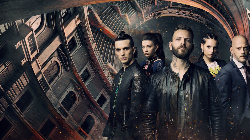 10 Best Italian Shows and Movies on Netflix [For Beginners]