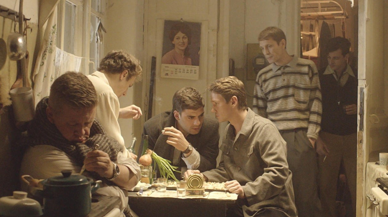 The 8 Best Movies on Netflix to Learn Russian [For Beginners]