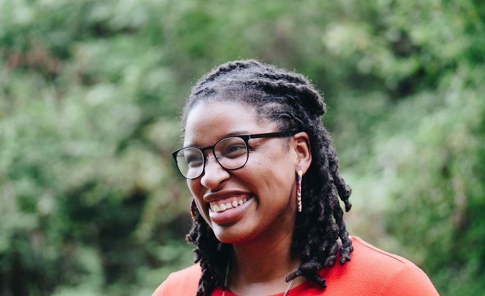 21+ Charming Spanish Compliments to Brighten People's Day