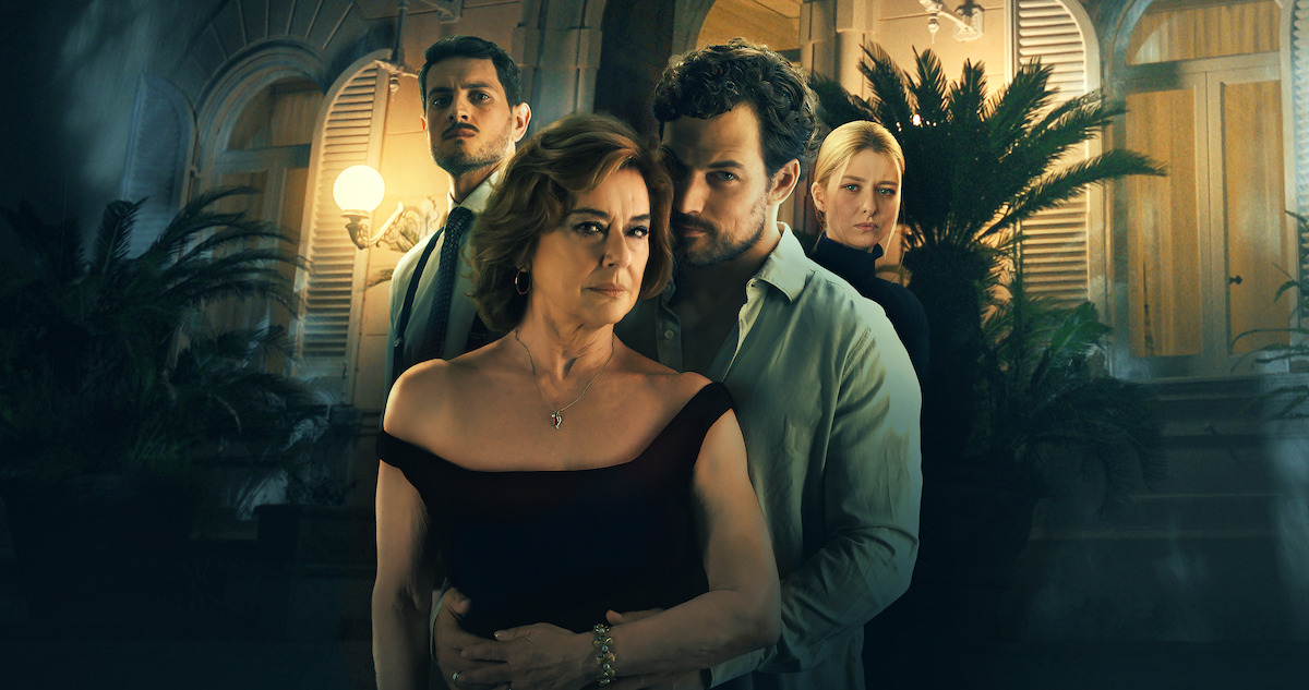 17 Best Italian Series and Movies On Netflix [For Beginners]