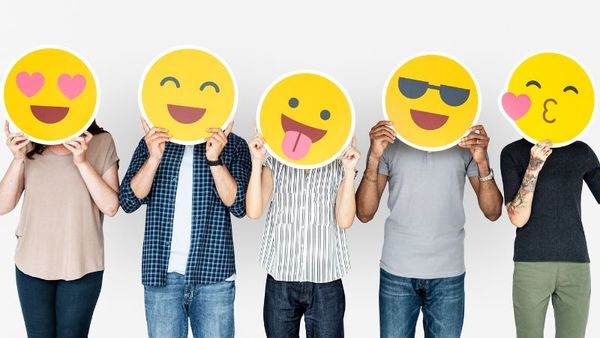 How To Laugh Online In Different Languages
